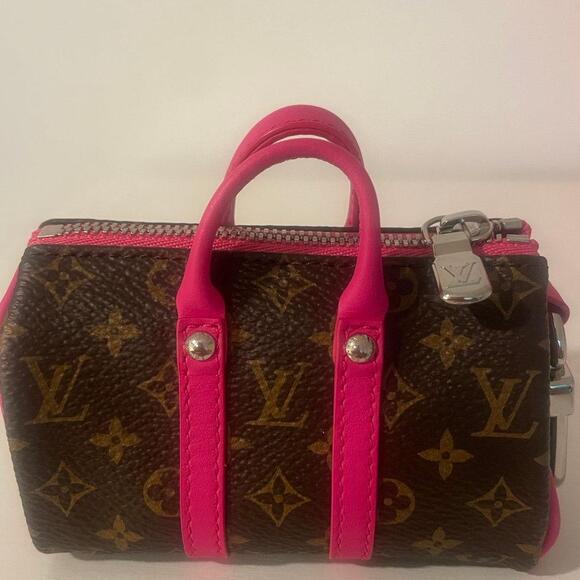 Louis Vuitton | Bags | Nwotlouis Vuitton Mini Keepall Bag Charm 224 ...